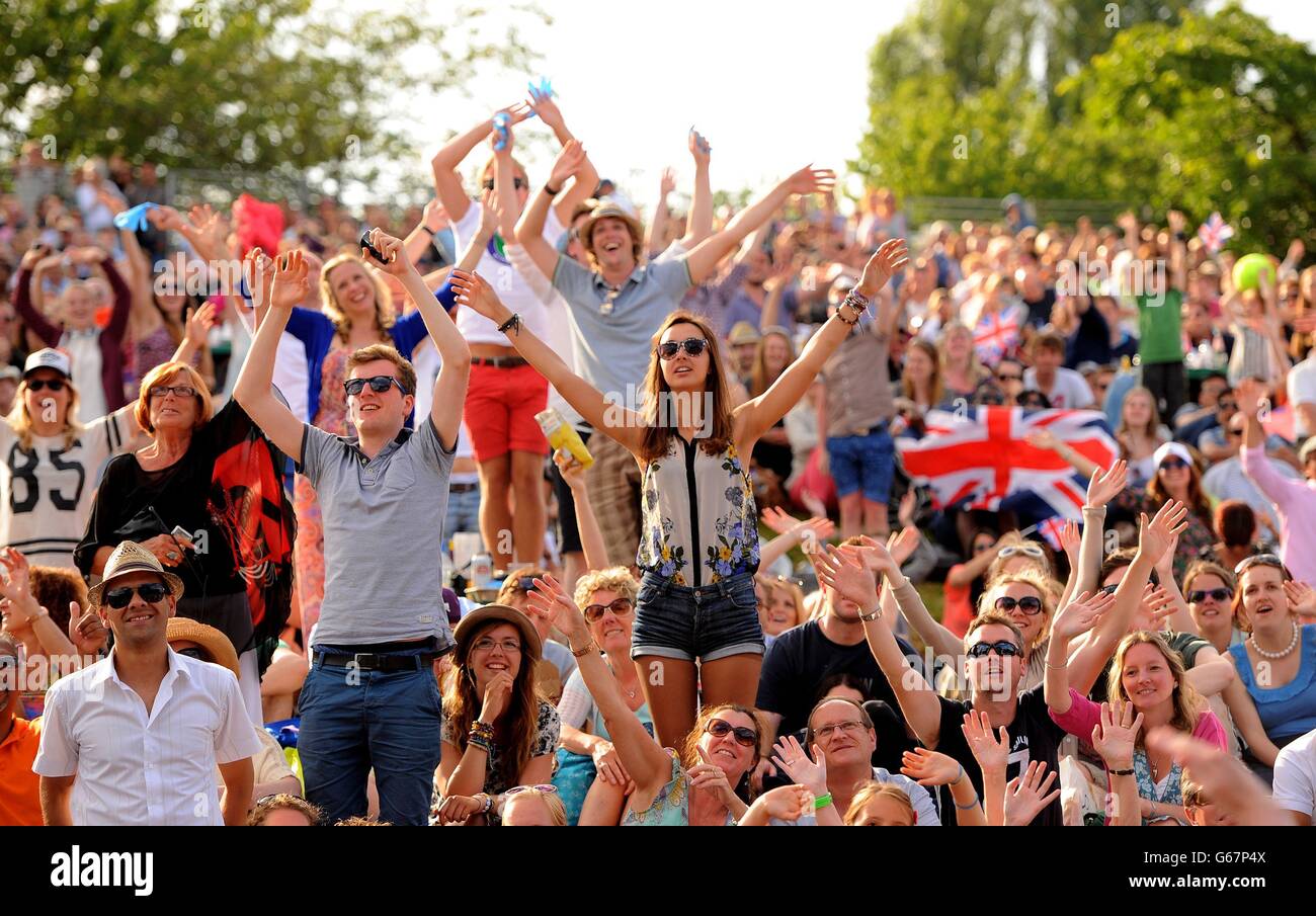 Fans watch the screen on murray mount hi-res stock photography and ...