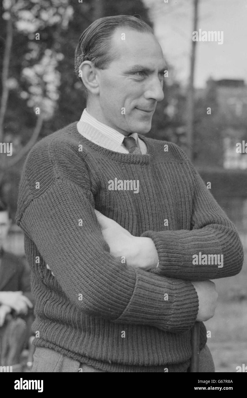 Sam King before Foursomes Tournament at Sunningdale, Berkshire Stock ...