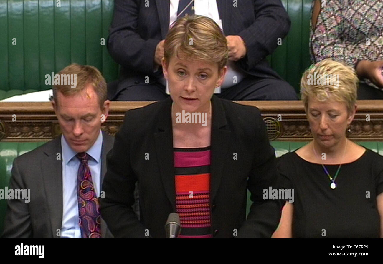 Shadow home secretary Yvette Cooper responds to Home Secretary Theresa ...