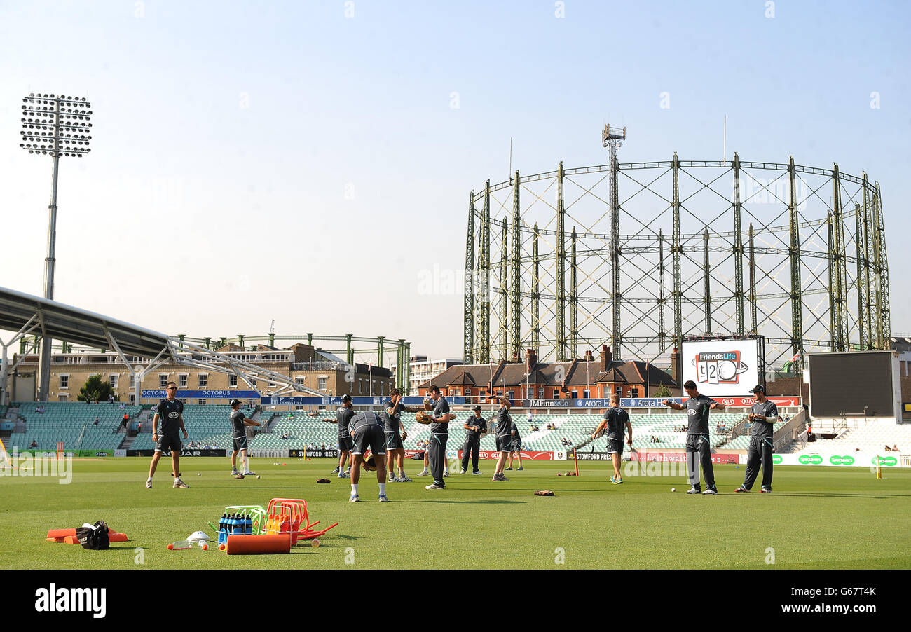 Cricket - Friends Life T20 - Surrey v Middlesex Panthers - The Kia Oval ...