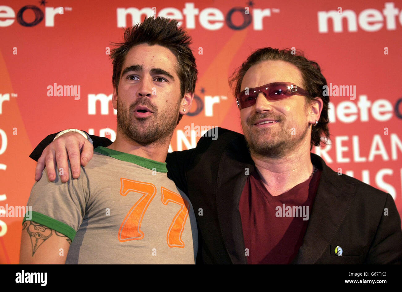 Bono colin farrell hi-res stock photography and images - Alamy