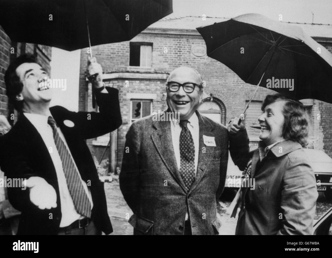 Warrington social democratic party candidate hi-res stock photography ...