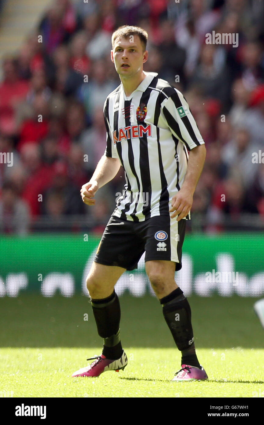 Soccer fa vase final spennymoor town tunbridge wells wembley stadium hi ...