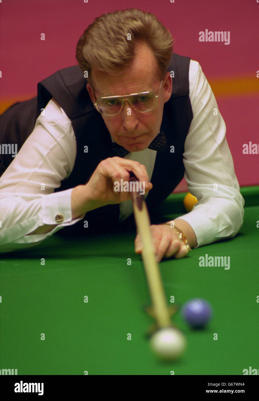 Terry griffiths snooker hi-res stock photography and images - Alamy