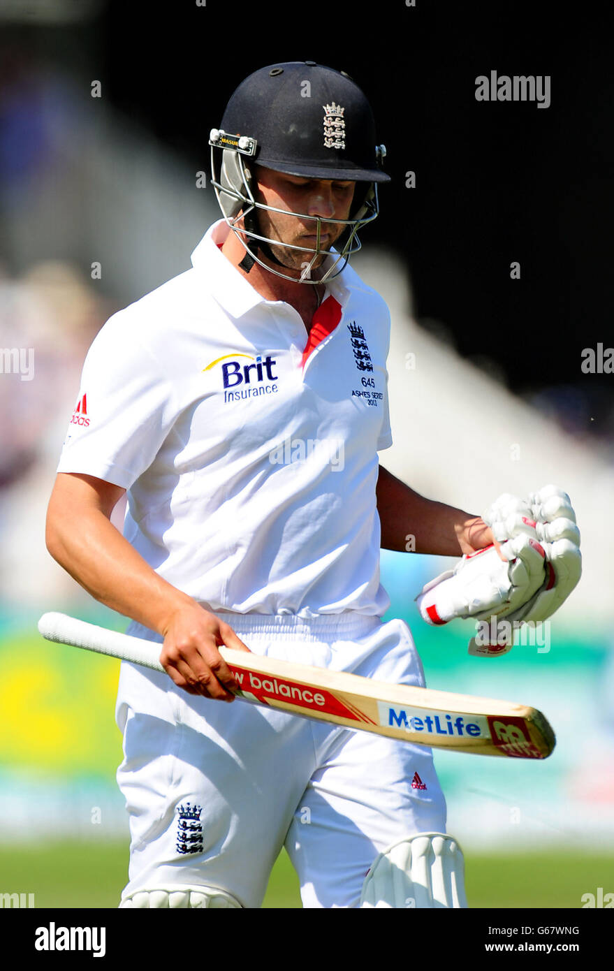 Lbw for two hi-res stock photography and images - Alamy