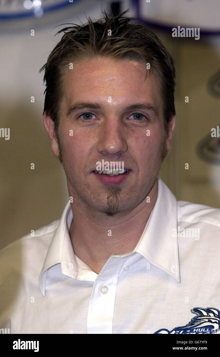 Shaun hi-res stock photography and images - Alamy