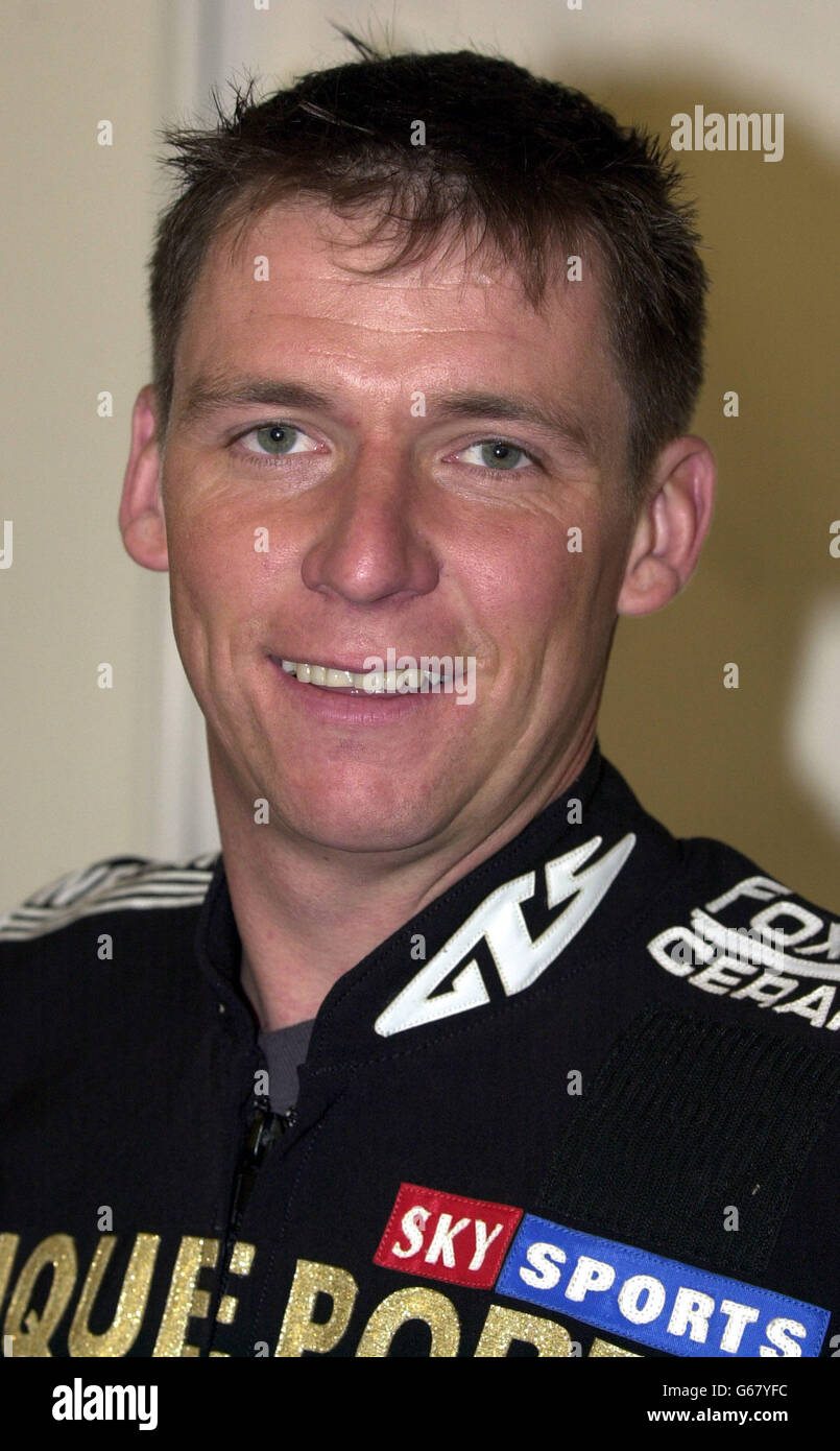 Mark Loram's Instagram, Twitter & Facebook on IDCrawl