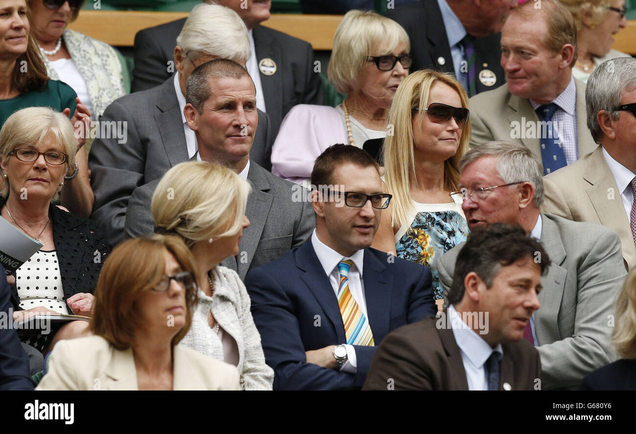 Sir alex ferguson with his son mark hi-res stock photography and images ...
