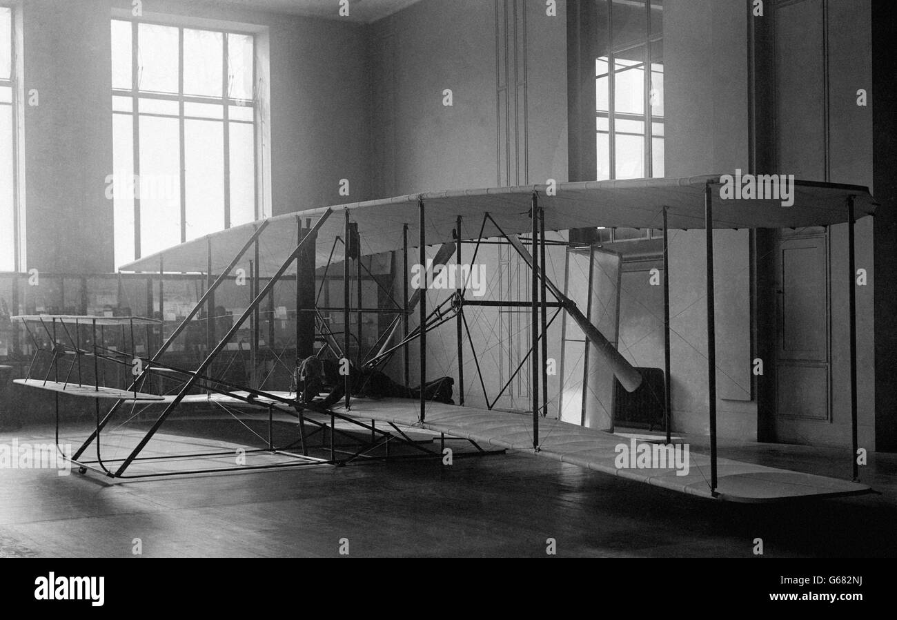 The first aeroplane that ever made a sustained flight - a biplane built ...
