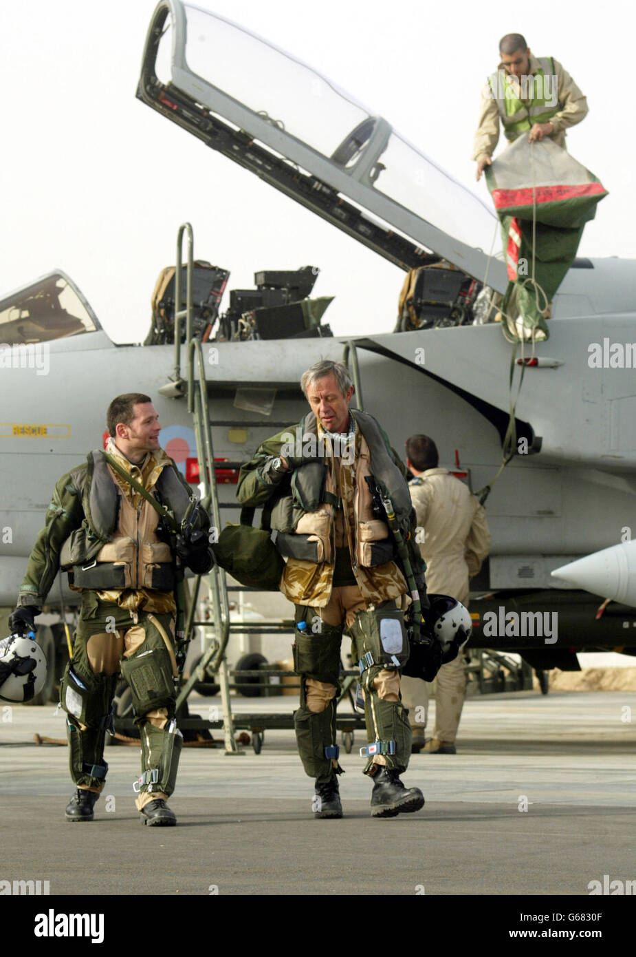 Royal Air Force air crew Stock Photo - Alamy
