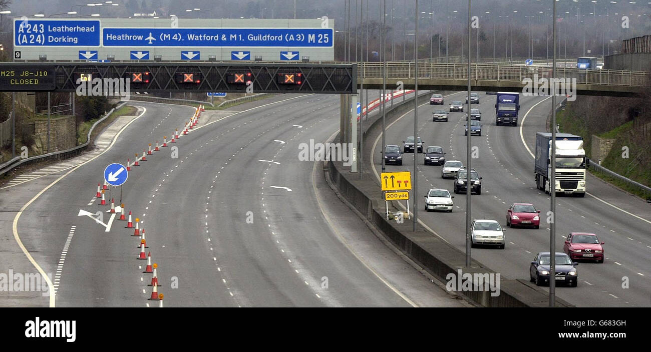 Lorry hit bridge hi-res stock photography and images - Alamy