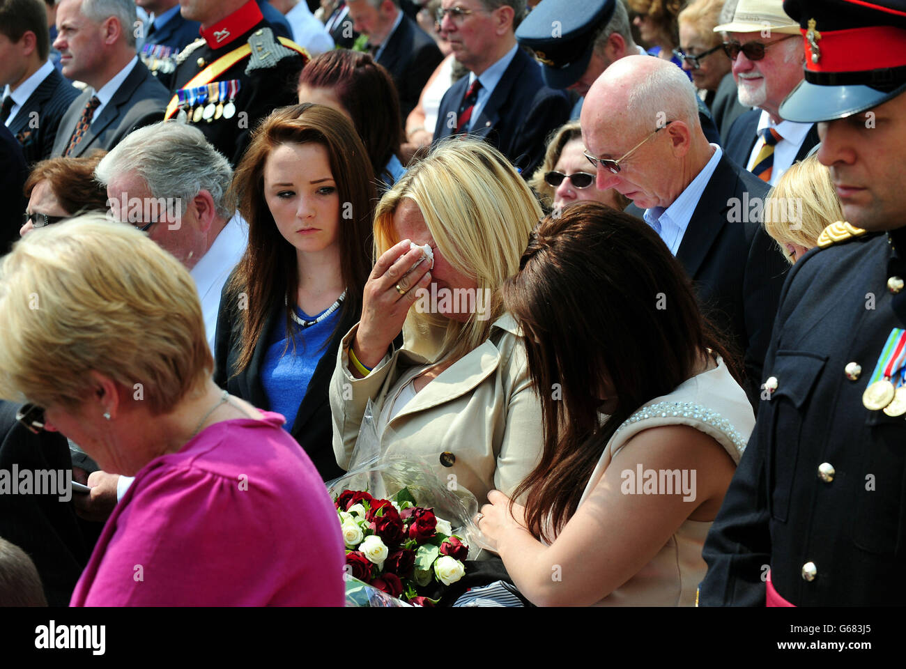 Families attend annual service dedication national memorial arboretum ...