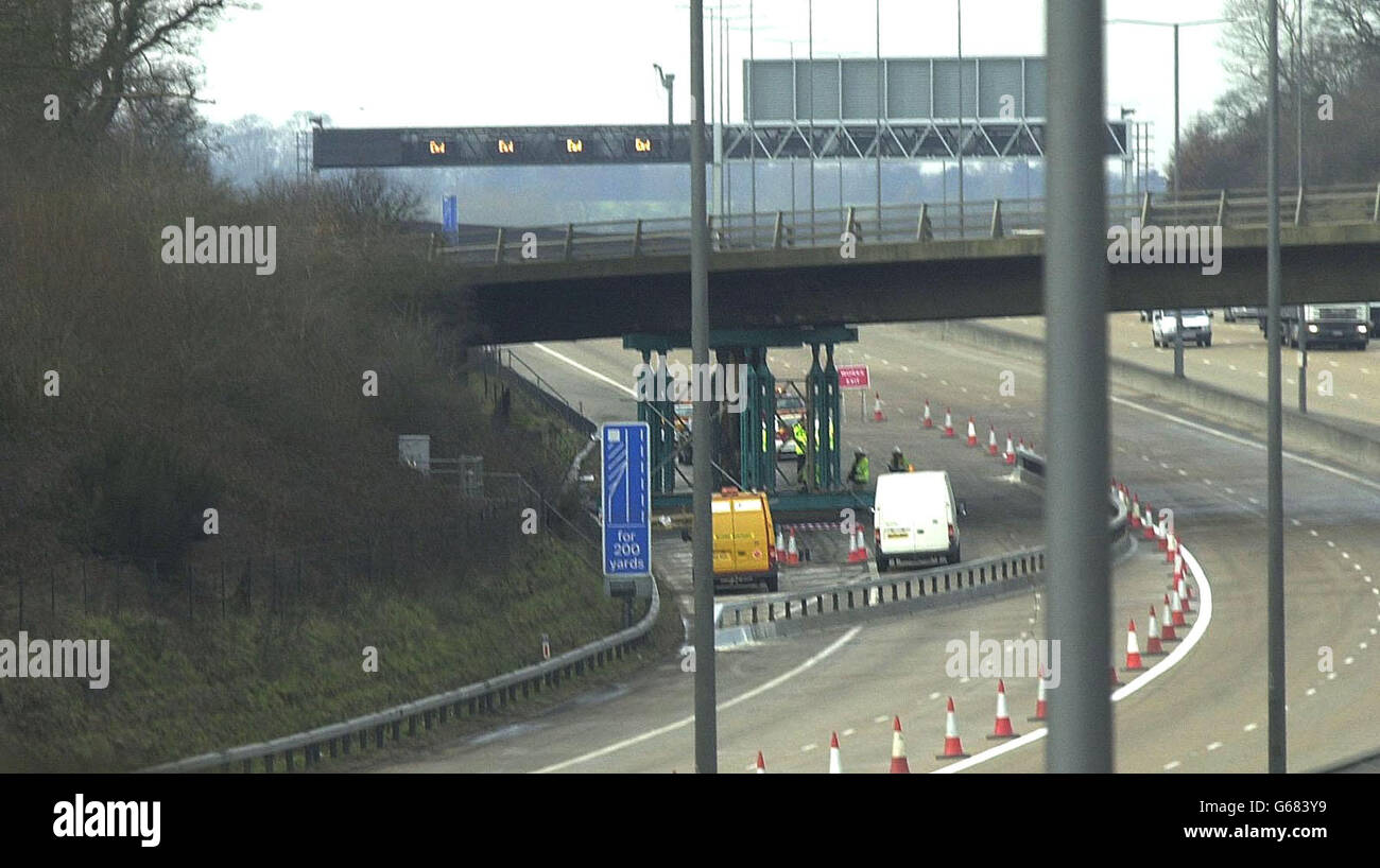 M25 Bridge Surrey High Resolution Stock Photography and Images - Alamy