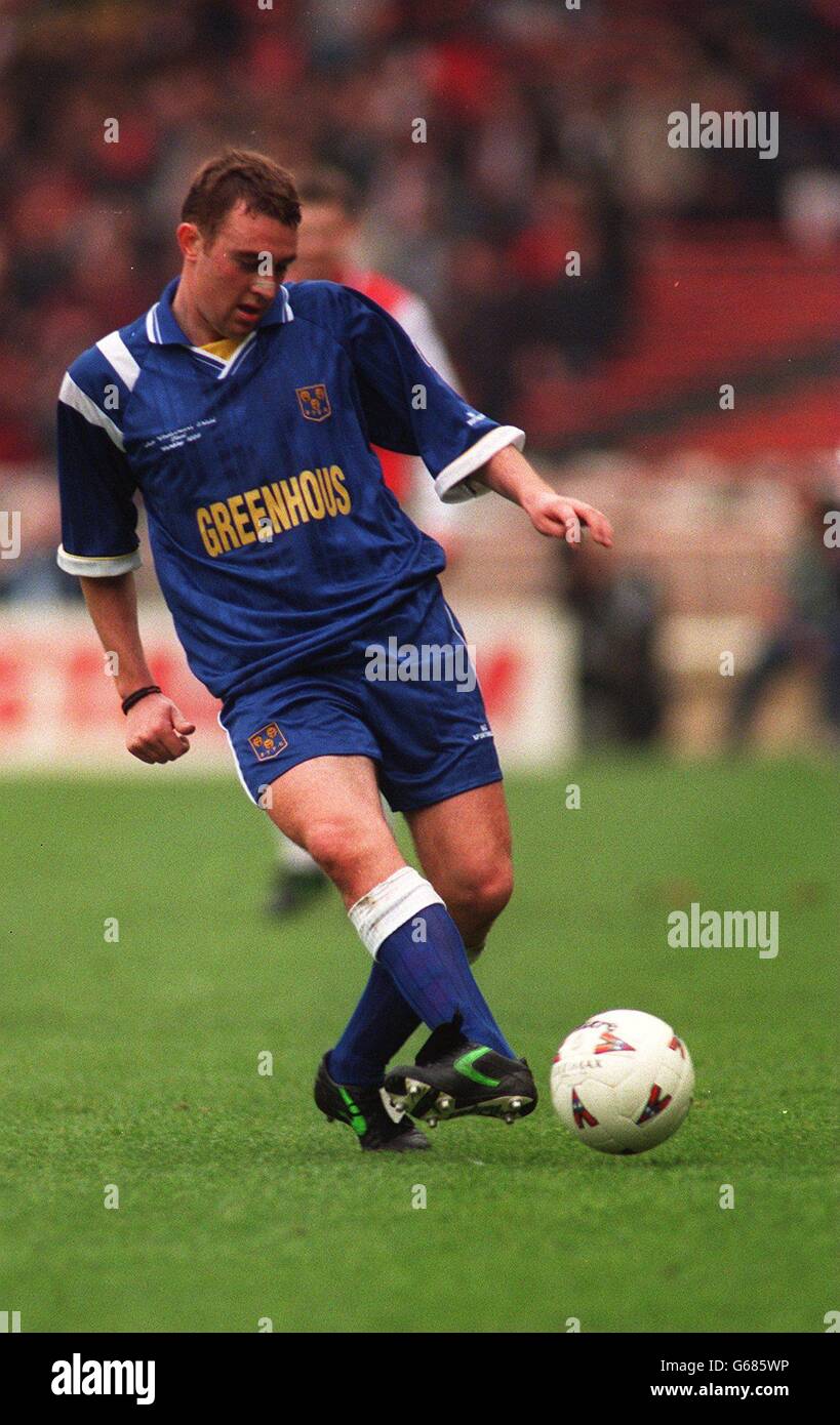AUTOWINDSCREENS SHIELD FINAL - SHREWSBURY v ROTHERHAM. Richard Scott ...