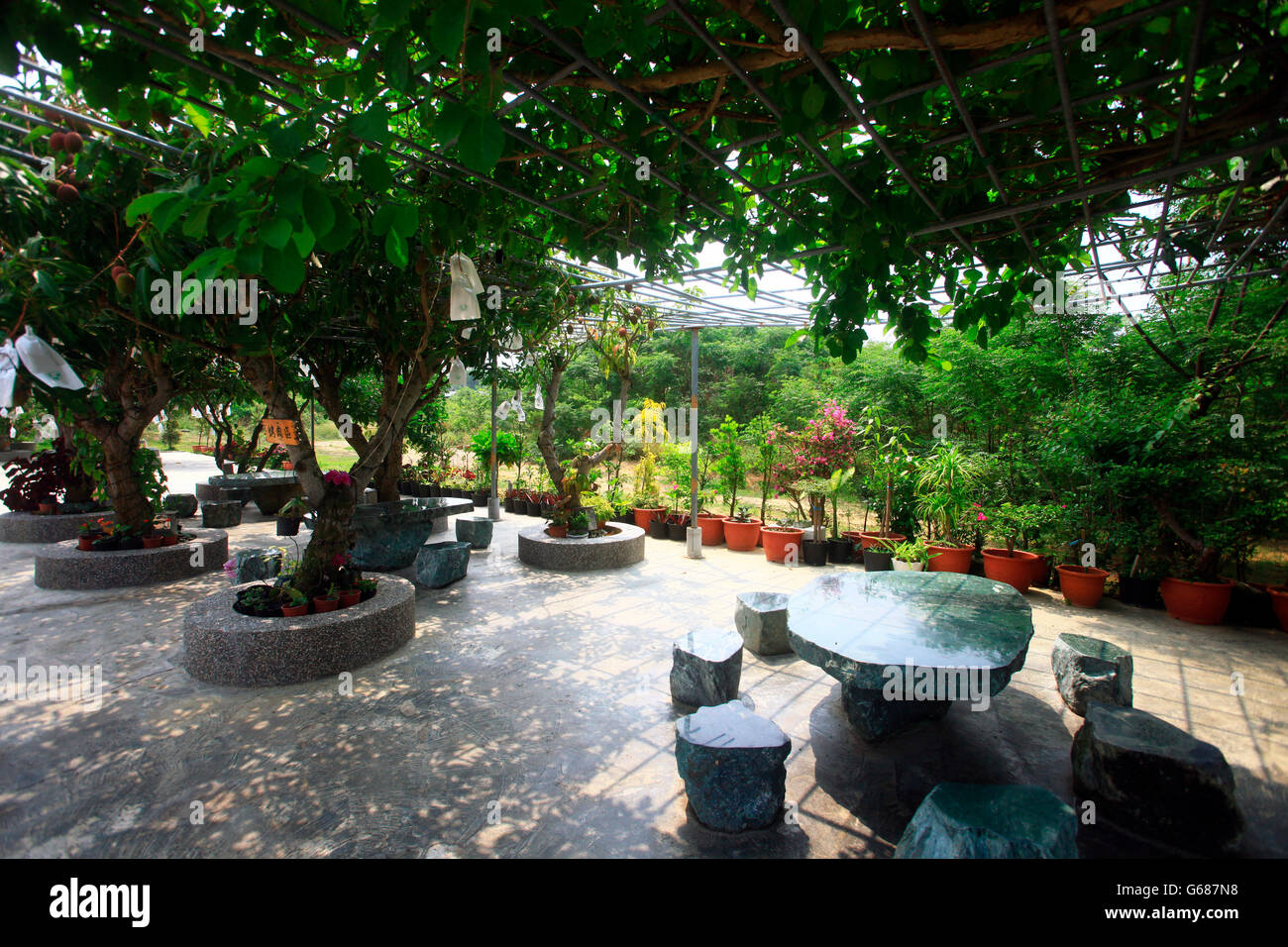 Seaview traditional quadrangle house Stock Photo - Alamy