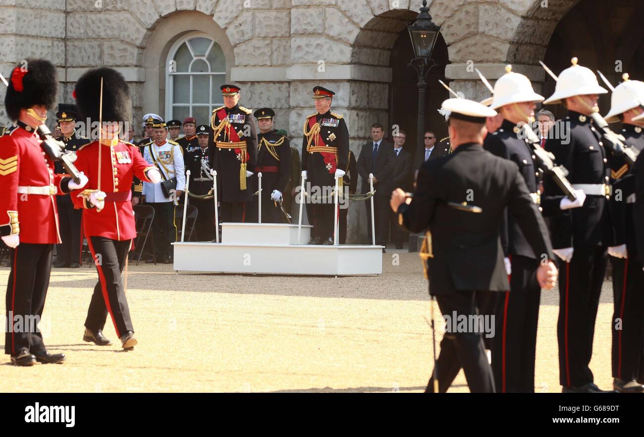 Uk Armed Forces Stock Photos & Uk Armed Forces Stock Images - Alamy