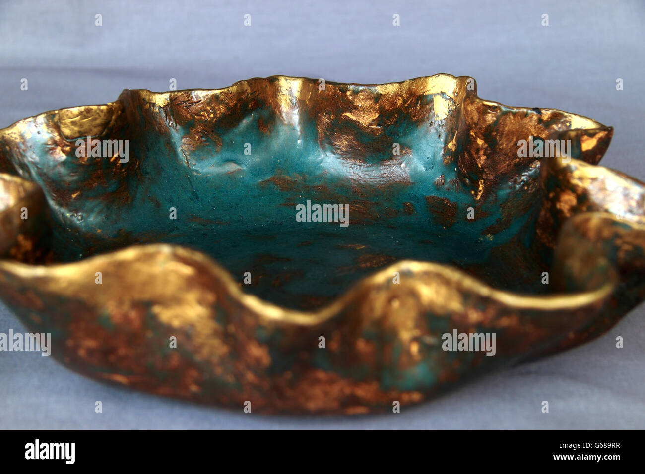 Fluted shape hi-res stock photography and images - Alamy