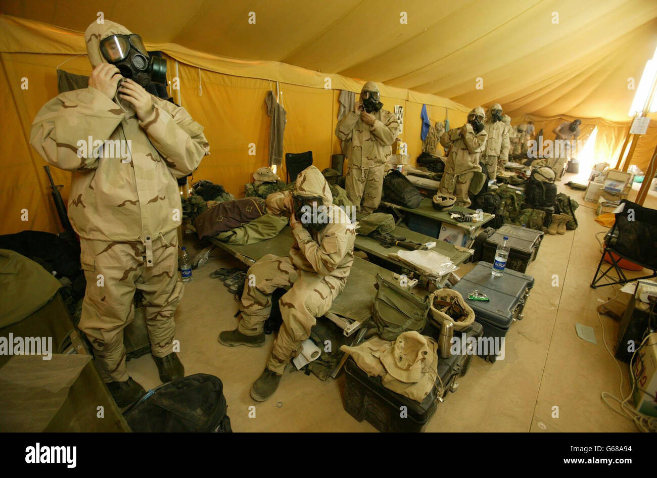 Troops face Iraqi attack Stock Photo - Alamy