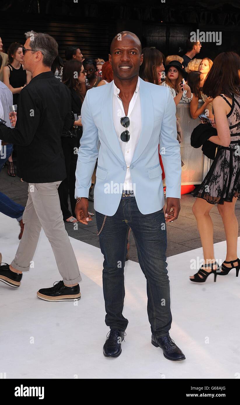 The Lone Ranger Premiere - London. Kevin Adams arriving at the UK ...