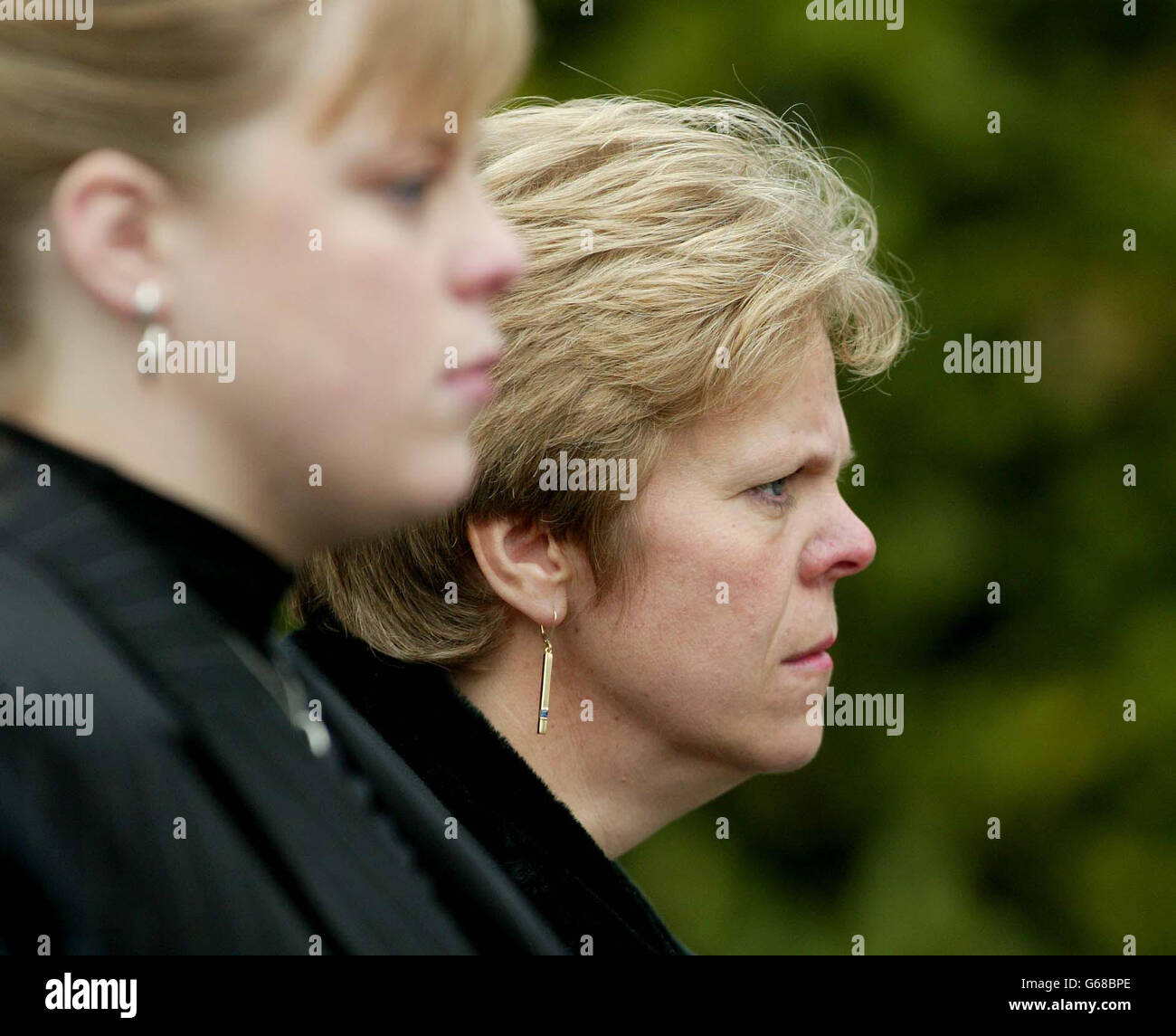 The sister and mother of murdered schoolgirl Amanda (Milly) Dowler ...