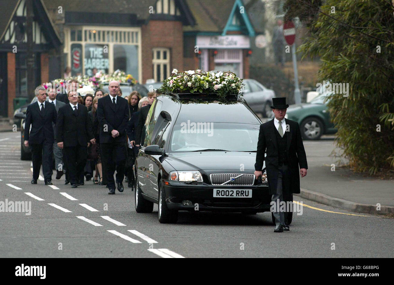 The family and friends of murdered schoolgirl Amanda (Milly) Dowler ...