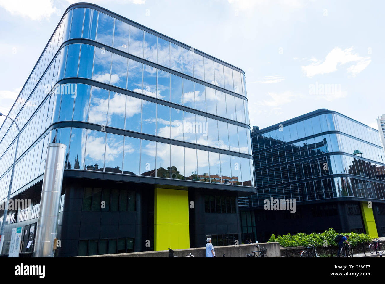 Hospitals paris hi-res stock photography and images - Alamy