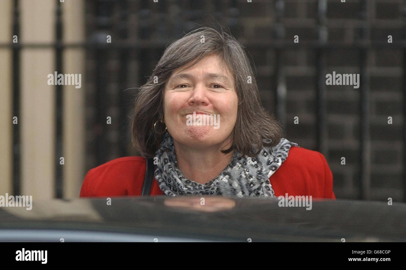 International Development Secretary Clare Short leaves 10 Downing ...