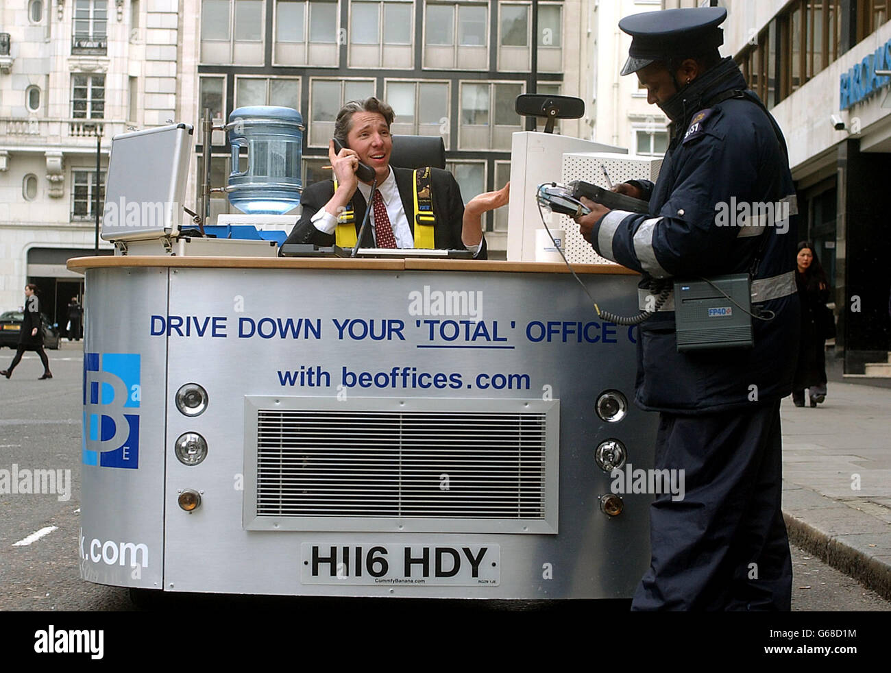 Edd China, the designer and builder of 'The Hot-Desk' the world's first ...
