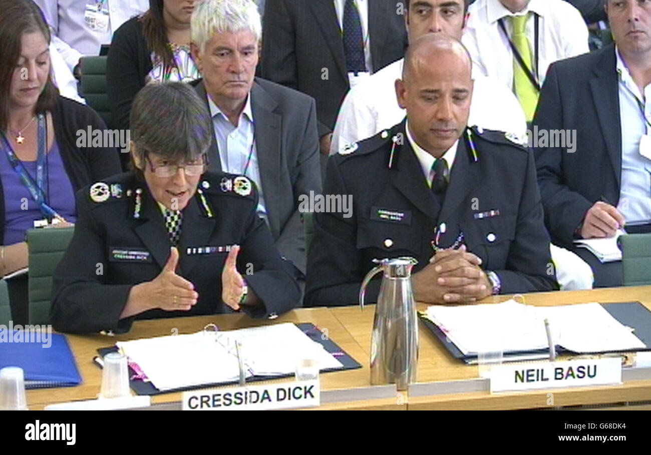 Metropolitan Police assistant commissioner Cressida Dick and ...