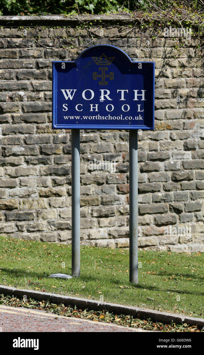 Worth school sussex hi-res stock photography and images - Alamy