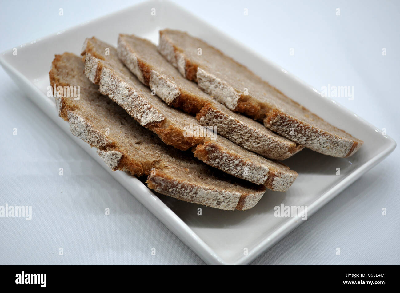 Dark bread slavs hi-res stock photography and images - Alamy