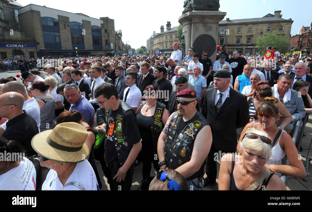 Lee Rigby funeral Stock Photo - Alamy