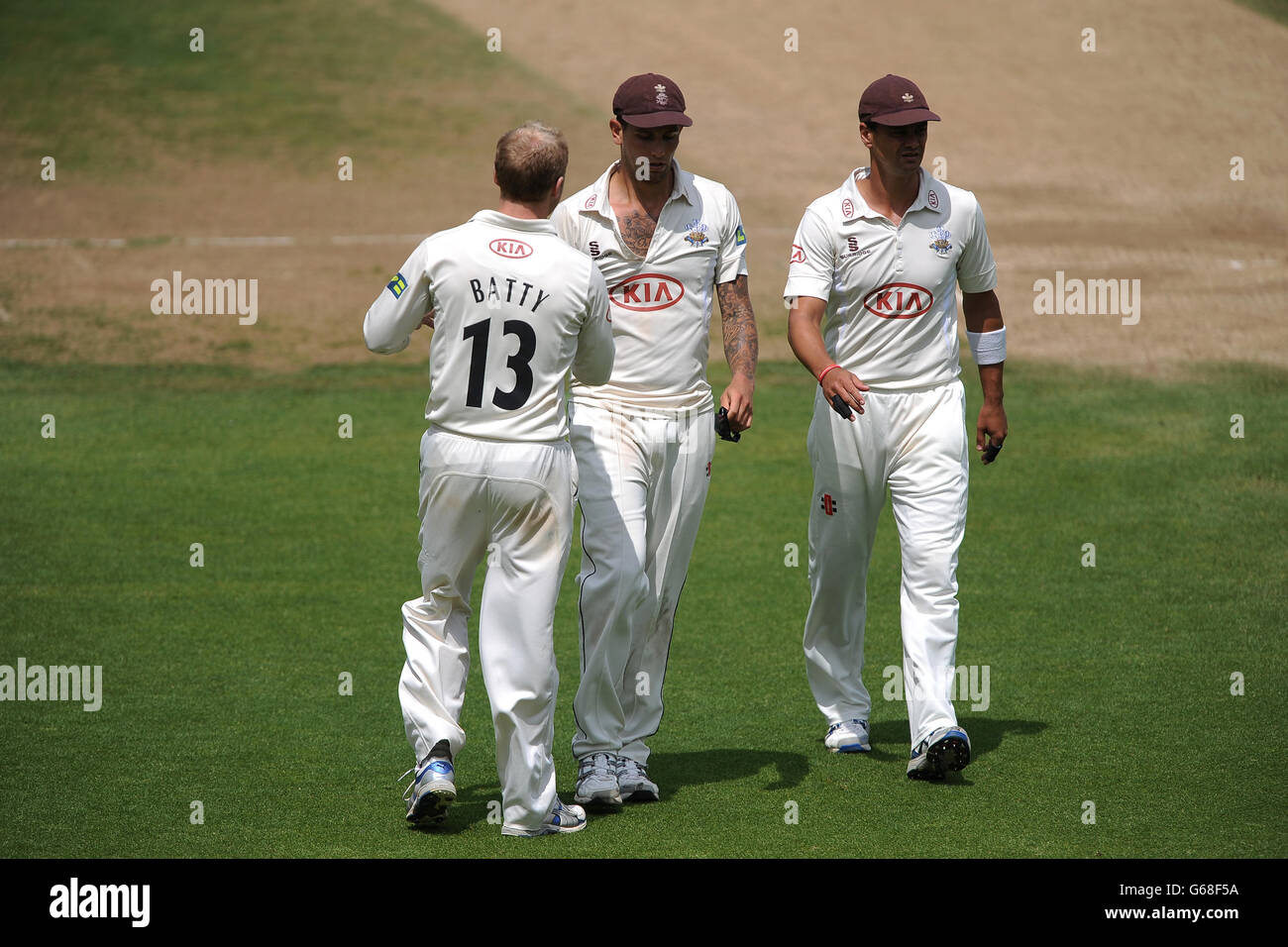 (left to right) Surrey's Gareth Batty, Jade Dernbach and Zander de ...