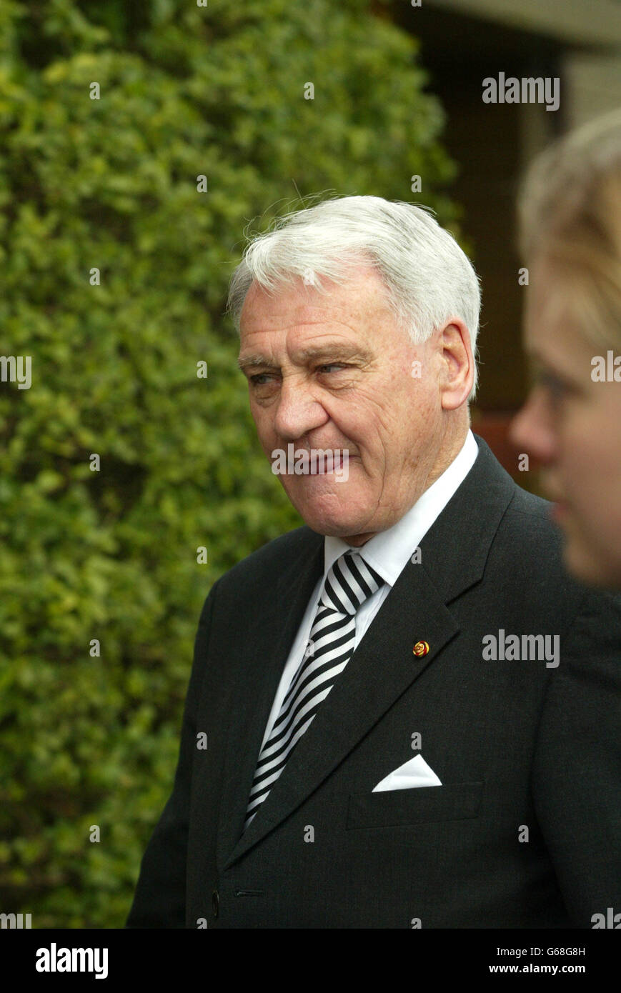 Sir bobby robson memorial hi-res stock photography and images - Alamy