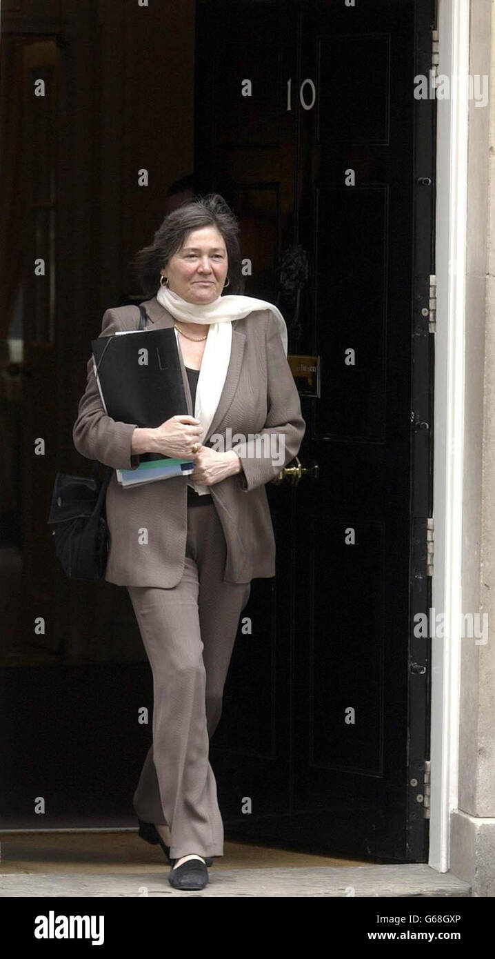 International development secretary clare short leaves no 10 downing ...