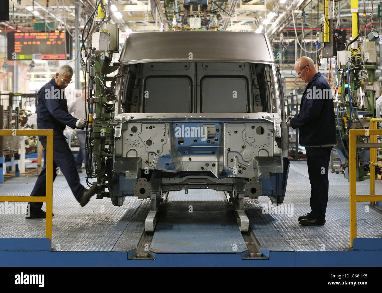 Ford transit plant hi-res stock photography and images - Alamy