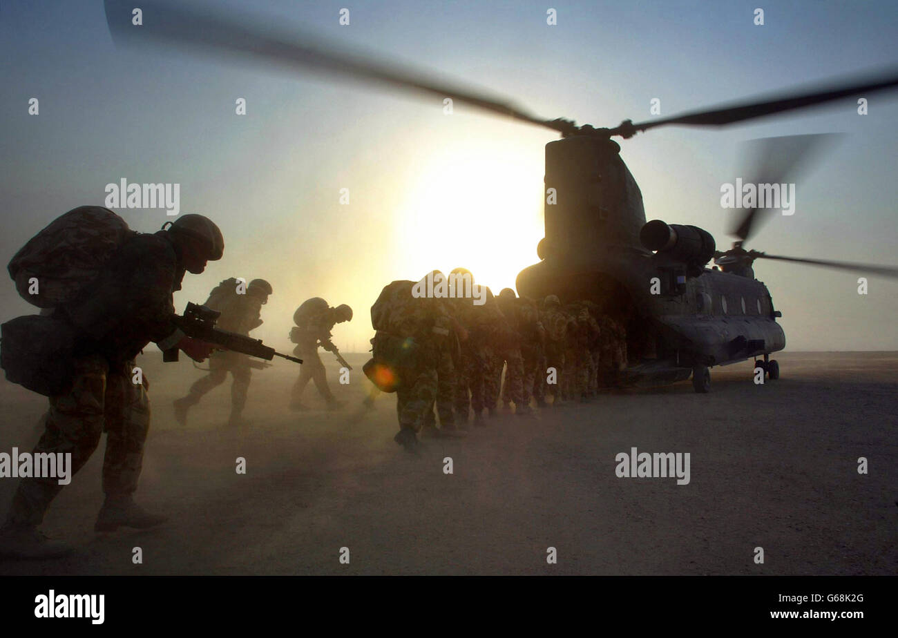 Second Gulf War - British Army - Training - 2003 Stock Photo - Alamy