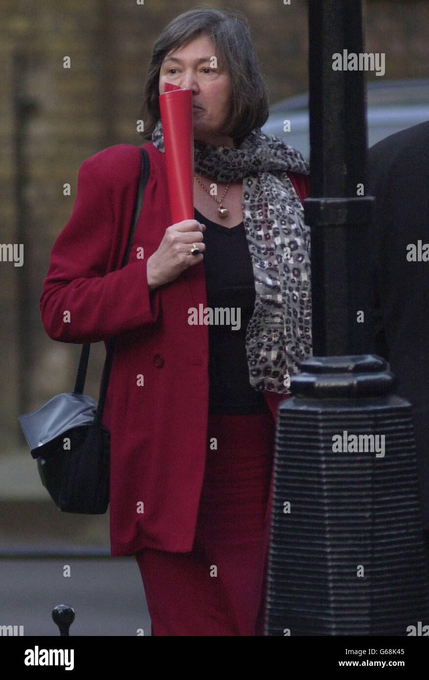 Claire short leaves downing street hi-res stock photography and images ...