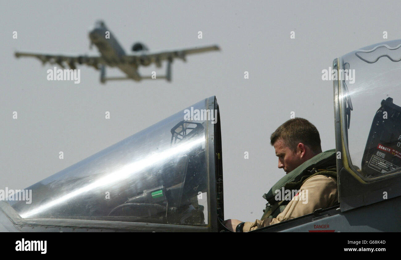 British Harrier G7 pilot Stock Photo - Alamy