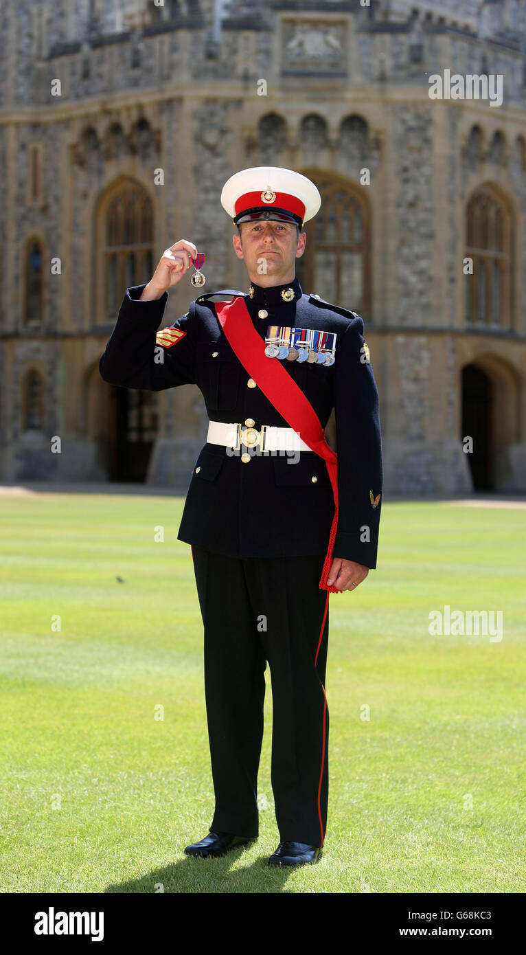 Sergeant Anthony Russell after he received the George Cross from Queen ...