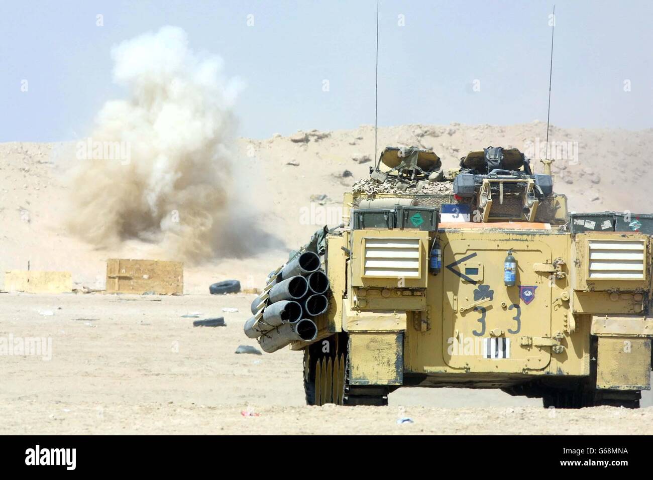 Members of the Royal Regiment of Fusiliers, Desert Rats on exercise ...