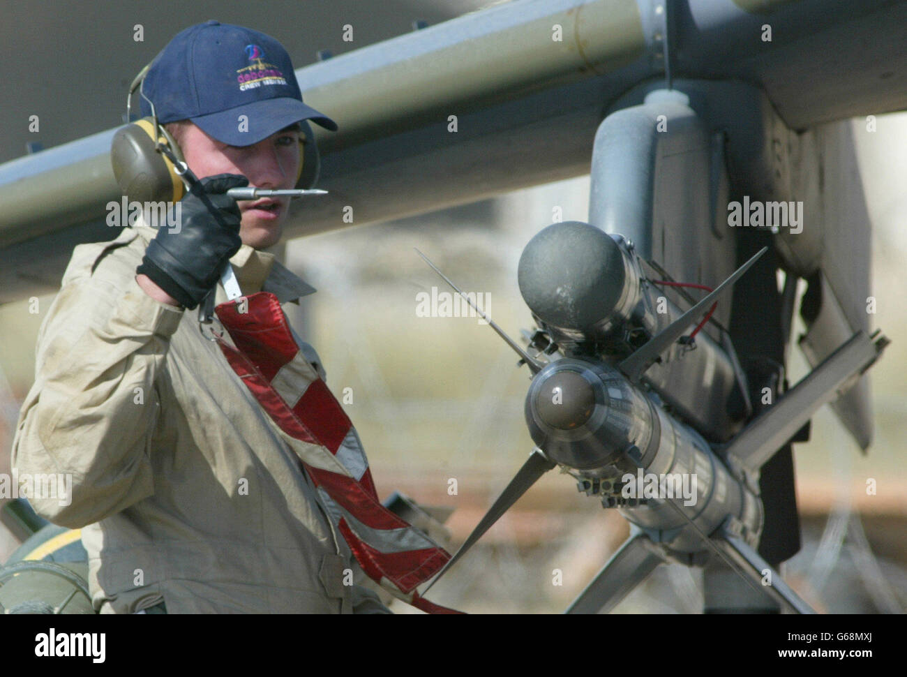 Iraq war 2003 british forces hi-res stock photography and images - Alamy