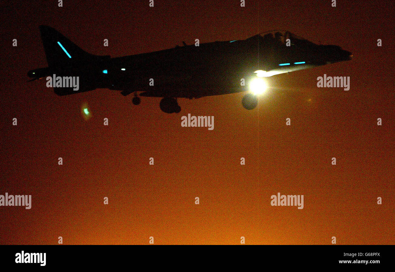 Harrier gr7 iraq war hi-res stock photography and images - Alamy