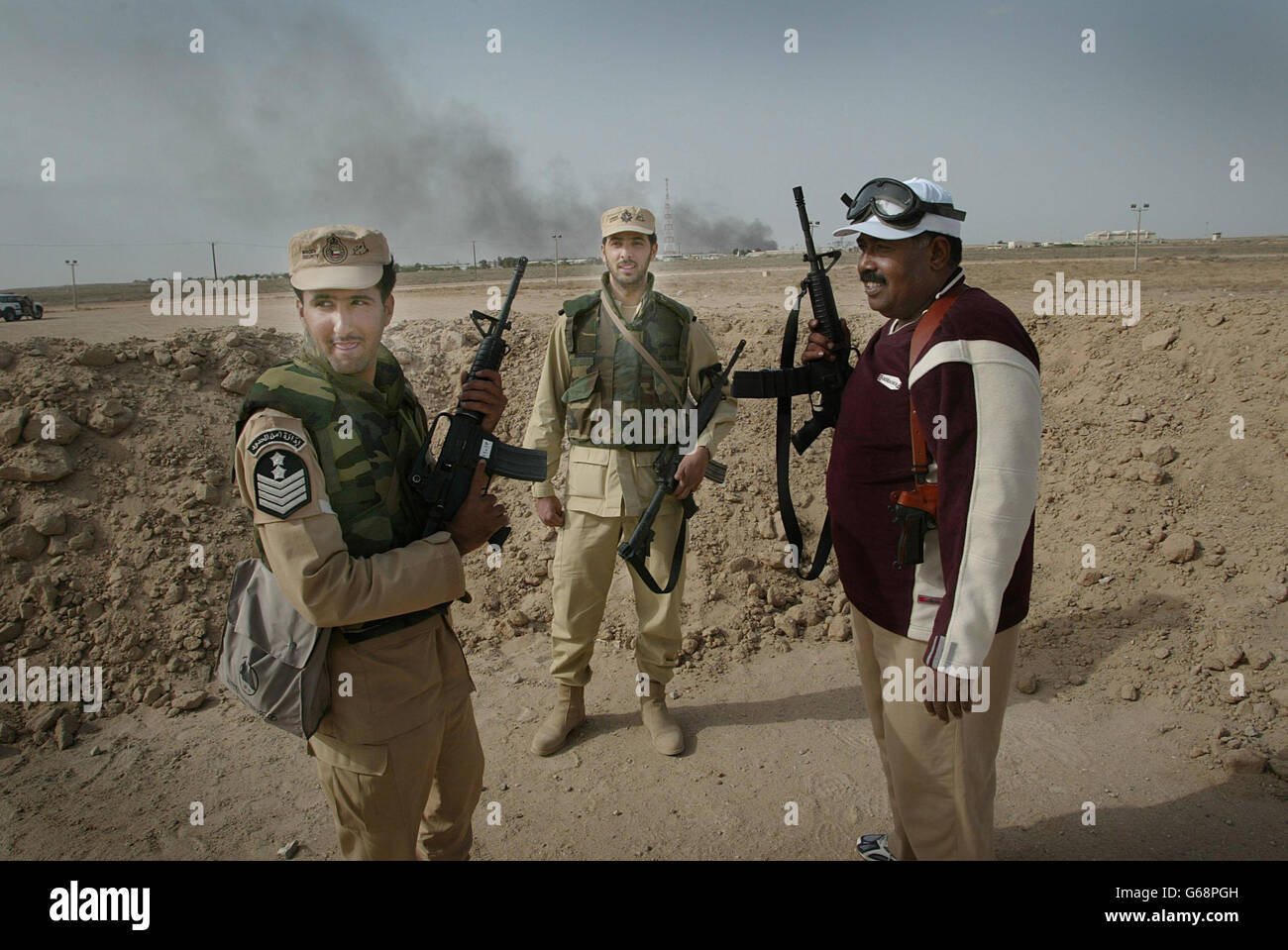 Iraq war kuwaiti us soldiers hi-res stock photography and images - Alamy