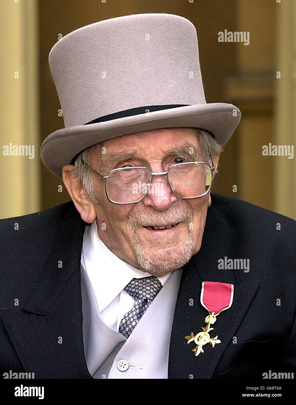 Anthony buckeridge hi-res stock photography and images - Alamy