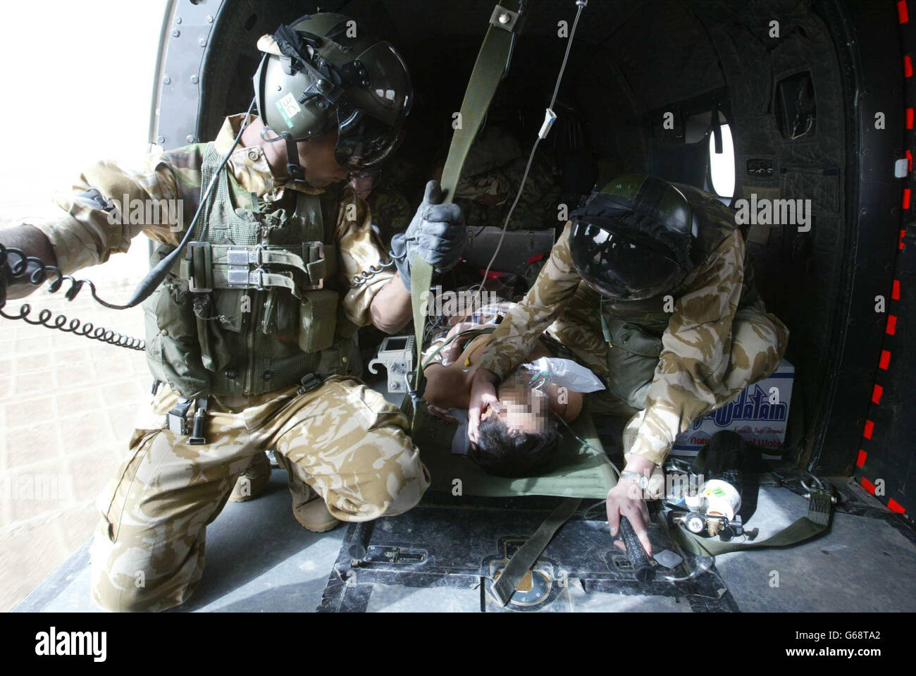 Injured soldier hi-res stock photography and images - Alamy