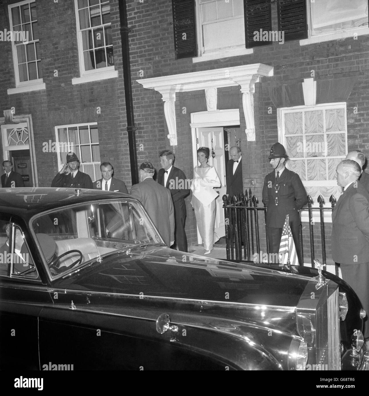 Politics - US President John F Kennedy - Buckingham Place, London Stock ...