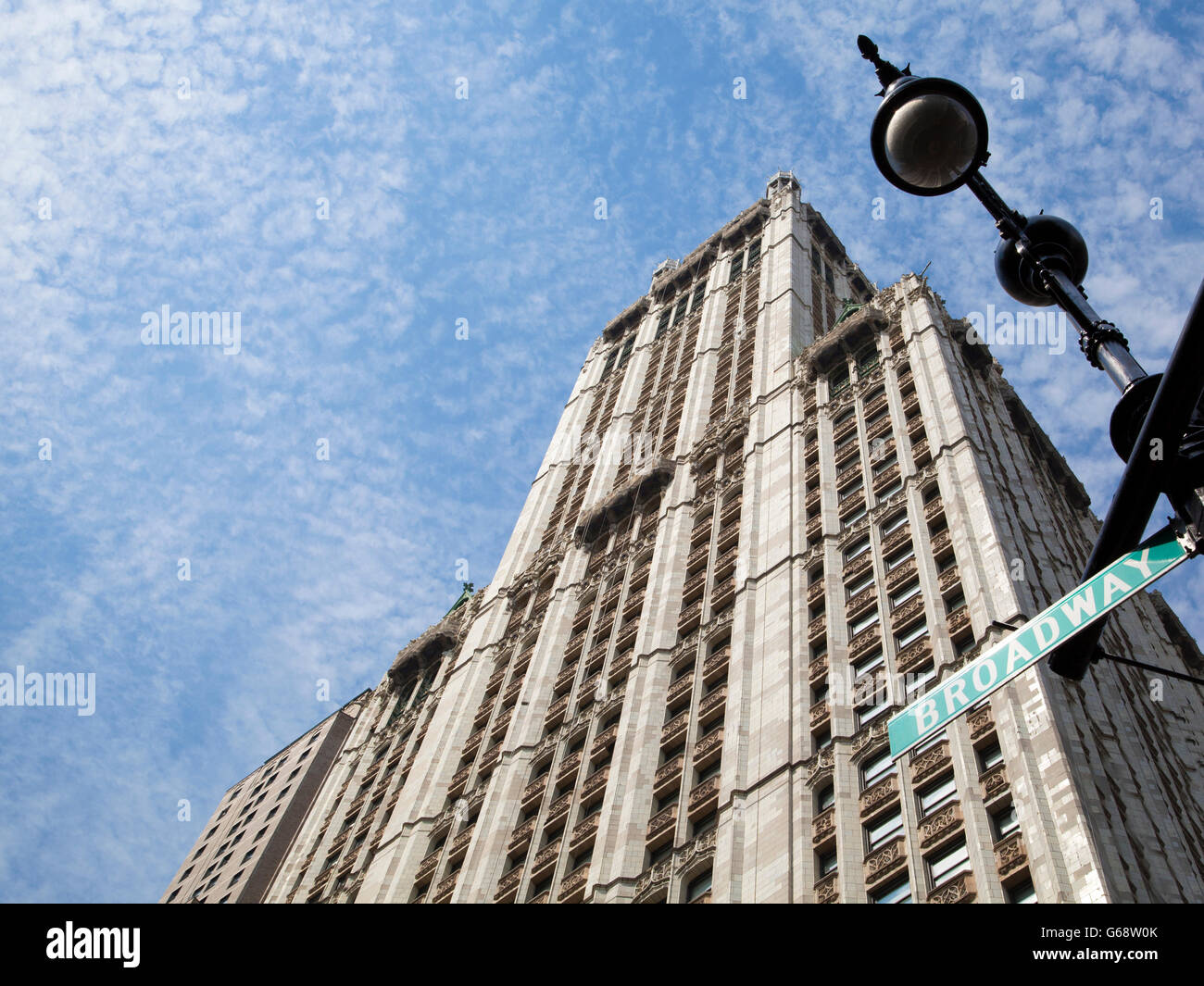 The building on Broadway in Manhattan (New York City Stock Photo - Alamy