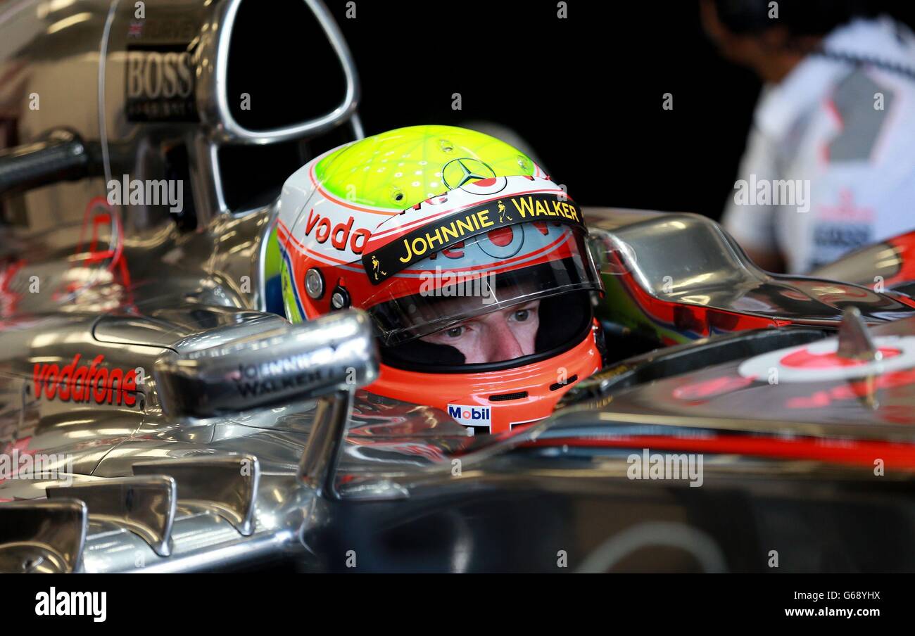 Two racing drivers hi-res stock photography and images - Alamy