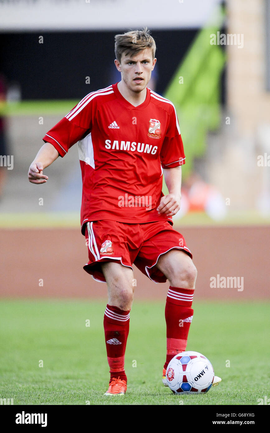 Matty green hi-res stock photography and images - Alamy